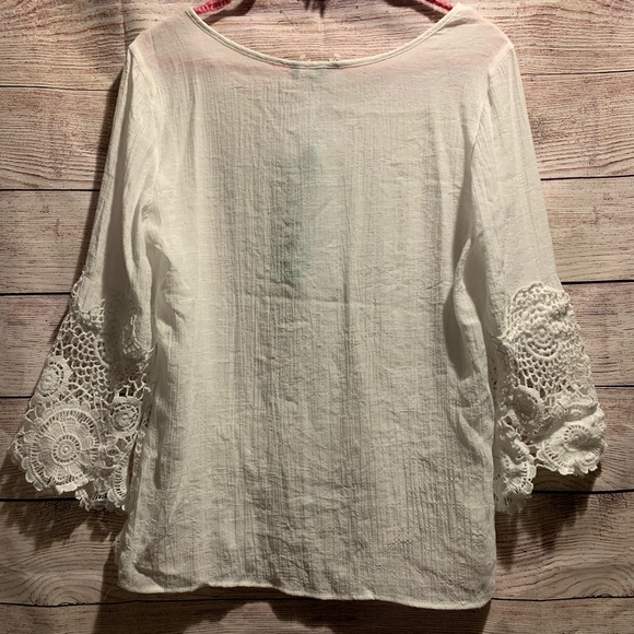 Unique Spectrum | Tops | Unique Spectrum Blouse With Laced Detail Sz Ps ...